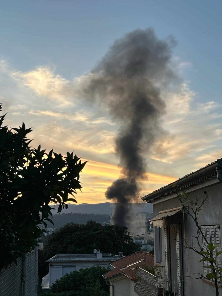 A fire in Nice: a major emergency response deployed - Nice Premium EN